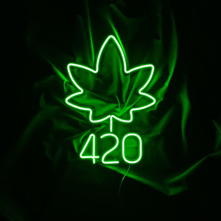 Neon Marihuana 420 LED na Ścianę - Sklep ToTheNeon